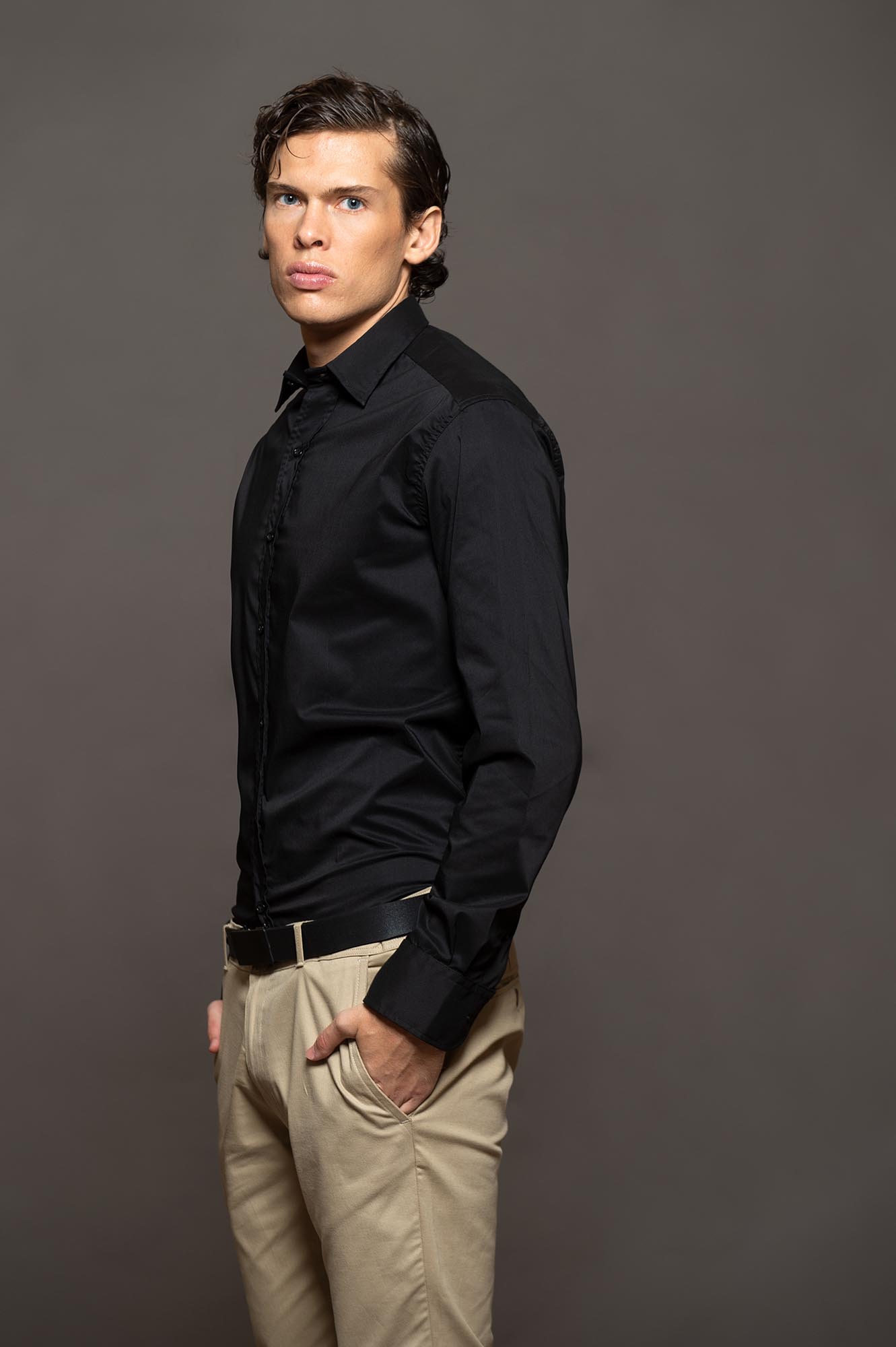 CAMISA SKINNY SUPER PREMIUM NEGRO | CERO ES TRES